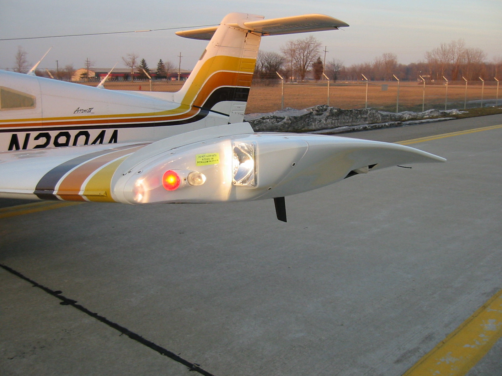 Zip Tip Replacement Lenses | Whelen Aerospace Technologies