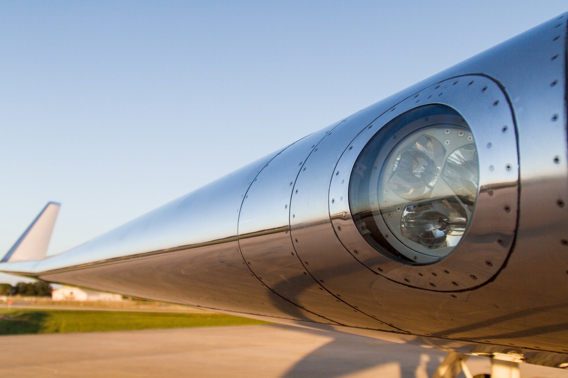 Whelen Aerospace Technologies